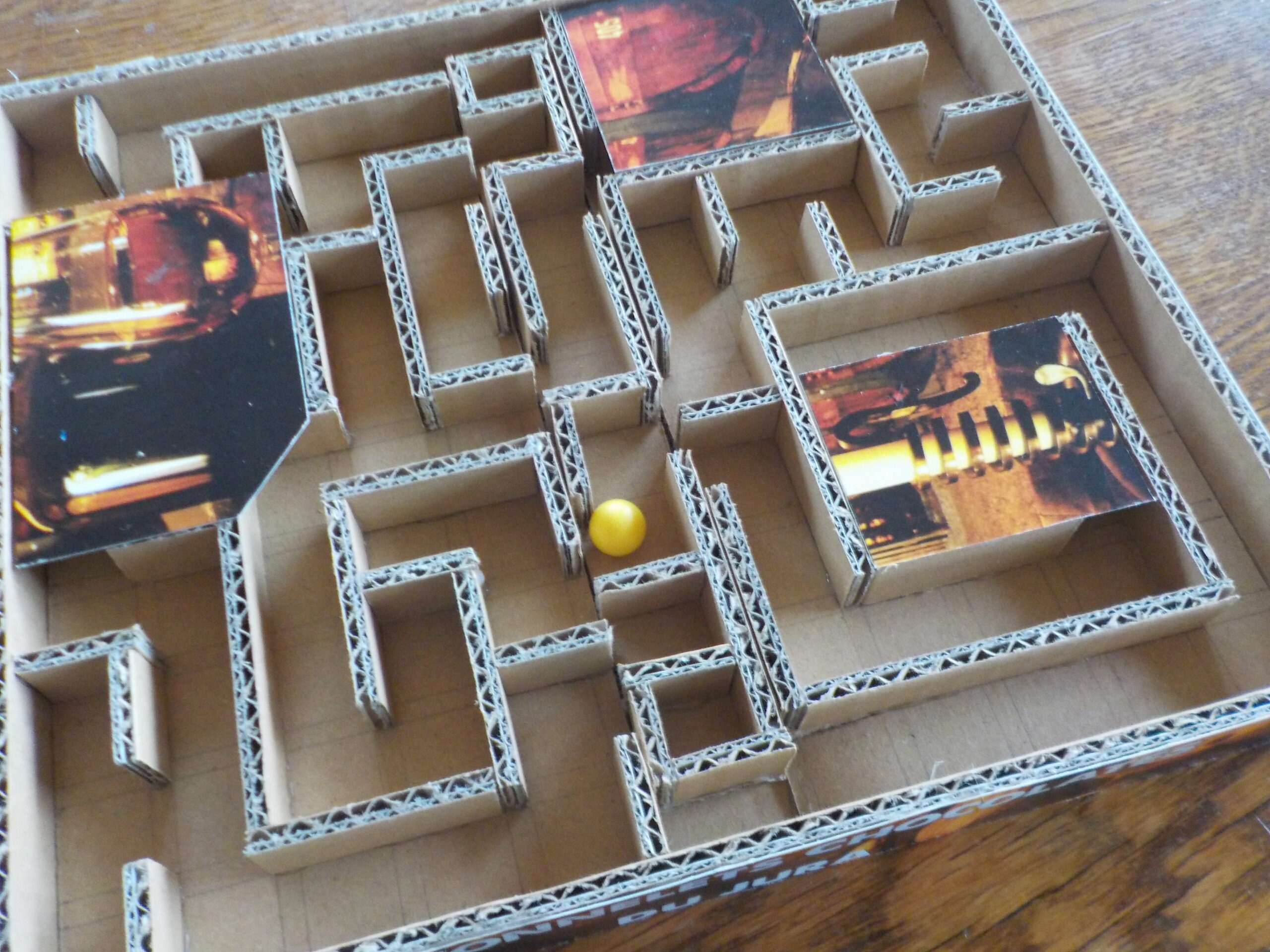 Labyrinthe de carton – Milan